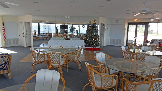 Pierpoint Yacht Club Condos in Stuart FL